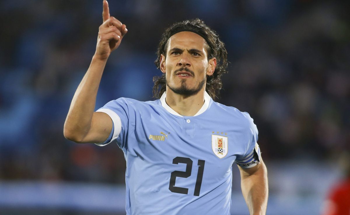 ¿Cavani vuelve a su Selección? La decisión de Bielsa que sorprendió a ...